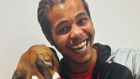 Kyron Lee: Further murder charge over stabbed cyclist - BBC News