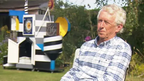Festival of Britain clock recreated in Pershore back garden