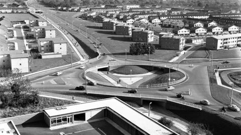 Stevenage: The town that aimed for Utopia - BBC News