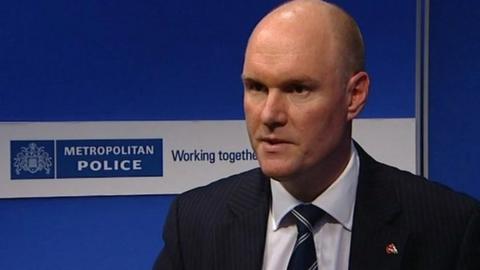 Police bail limit of 28 days comes into force - BBC News
