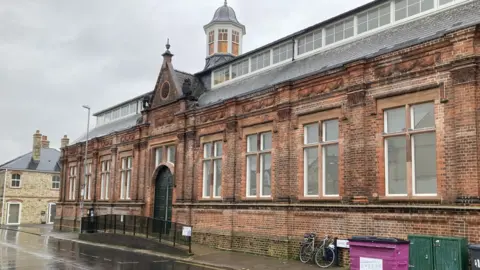Council selling 'beautiful' former Cambridge library to ease budget