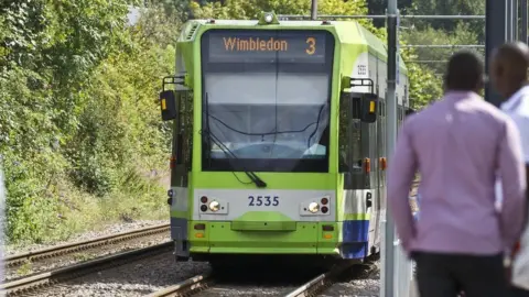 Croydon: Tram drivers to strike for third time in four months