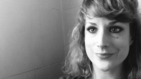 Home ownership falling in major English cities, says think tank - BBC News