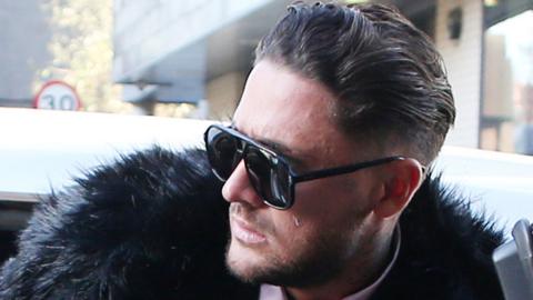 Stephen Bear: Revenge porn prison sentence 'sends clear message' - BBC News