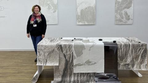 Wirral mother and daughter's artwork goes on display - BBC News