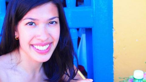 Lara's legacy: Widening the search for a 'genetic twin' - BBC News