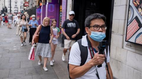 Covid-19 in the UK - BBC News