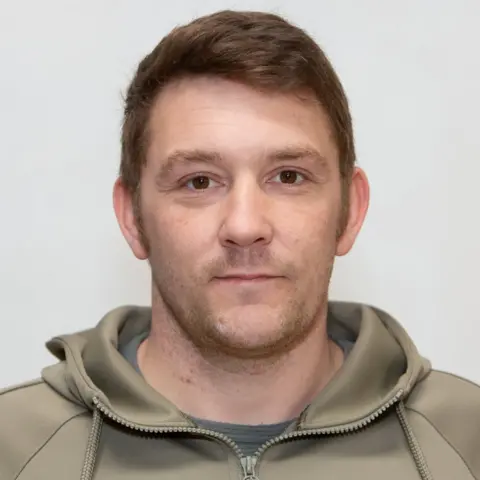 Crossing Divides: 'Reading bedtime stories helped me survive prison'