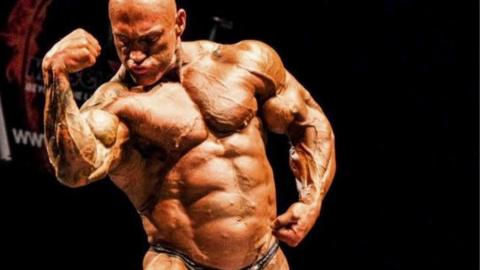 Mr Scotland bodybuilder trial hears from accused - BBC News