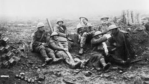 Ending the taboo of soldiers with 'broken faces' - BBC News