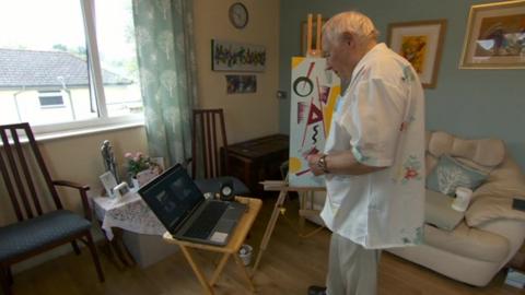 Digital divide: Older people in the West left 'lonely' - BBC News