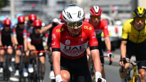 Cardiff: Cyclist dies after crash with lorry