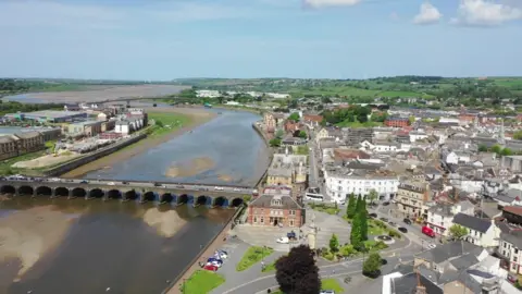 Investigation opened after ink leak into River Taw at Barnstaple