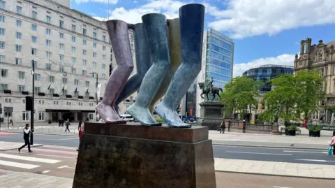 Ted Hughes-inspired sculpture plans approved despite widow's objection