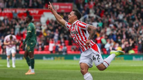 Stoke City - BBC Sport