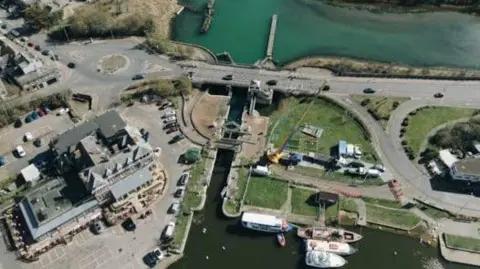 Key Broads link in Suffolk opens early after repairs