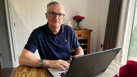 Grieving family warns of funeral service stream scam