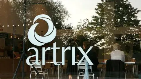 Bromsgrove's Artix needs to be used - bosses