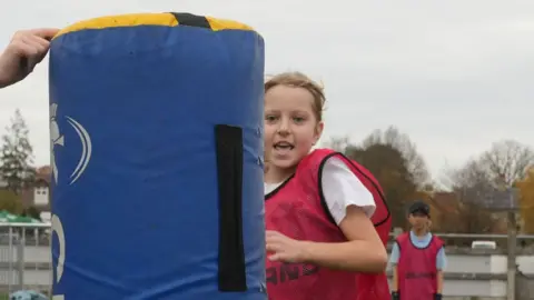 Cambridge Rugby Club hosts first girls' schools taster event
