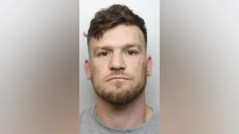 Sheffield man banned from touching vehicles after van break-in