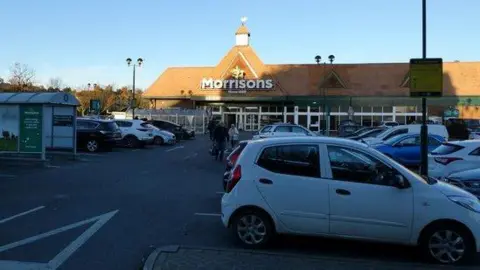 Woman dies in Leighton Buzzzard Morrisons car fire