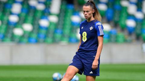 Northern Ireland Women's Football Team - BBC Sport