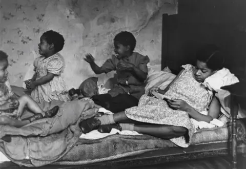 The Gorbals of the 1940s - seen through Bert Hardy's eyes