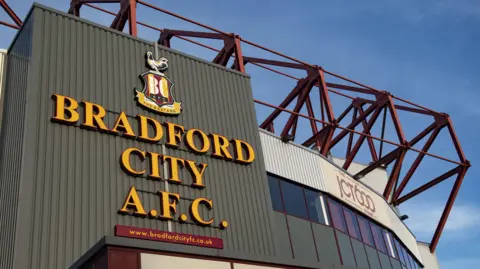 Bradford City: Solar panels to be fitted to Valley Parade stadium