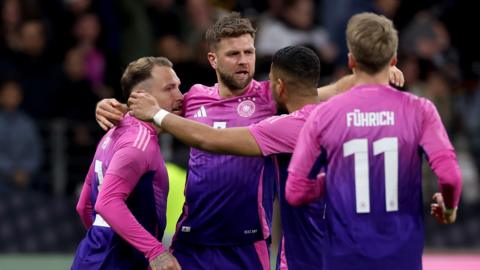 Scotland Men's Football Team - BBC Sport