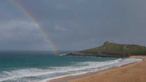 New Cornwall group supports autistic people - BBC News