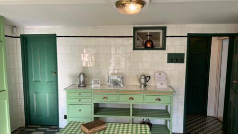 Charles Rennie Mackintosh house project Northampton nearly complete ...