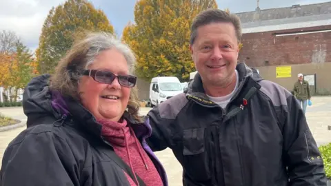 'Some weeks I might take £10' - Goldthorpe market trader