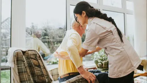 Rioter Peter Lynch, 61, found hanging in cell, inquest told