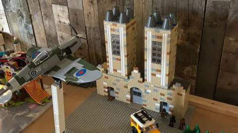 Adults only Lincolnshire Lego group builds Lincoln Cathedral