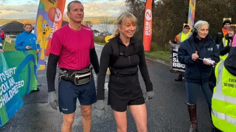 Radio 2's Sara Cox starts 135-mile run for Children in Need