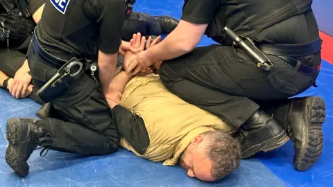 Public to scrutinise Thames Valley Police 'use of force' videos
