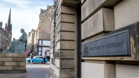 Police Scotland starts roll out of body-worn cameras for officers