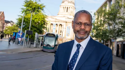 Nottingham City Council chief to leave and take up new role