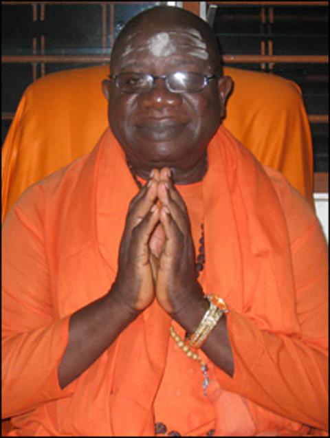 Ghana's unique African-Hindu temple - BBC News