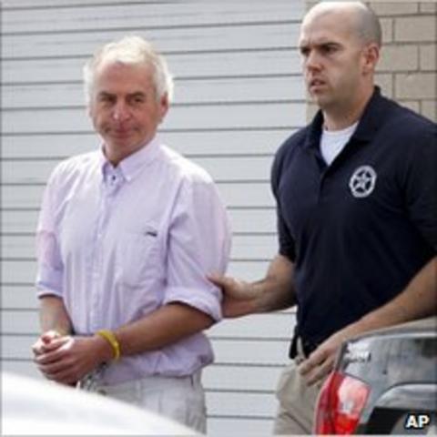 Australia 'collar-bomb' suspect detained in US - BBC News