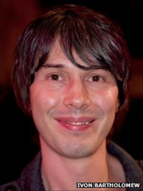 Prof Brian Cox hits out at BBC critics - BBC News