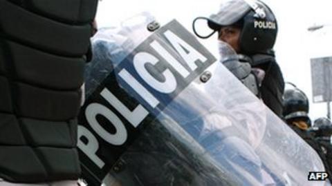 Amnesty accuses Dominican Republic police of abuse - BBC News