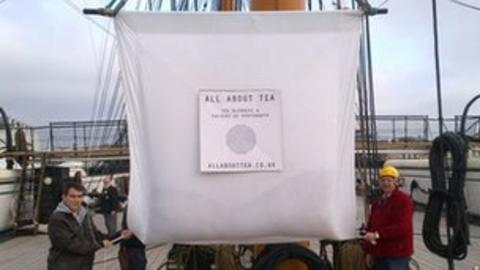HMS Warrior giant tea-bag breaks world record - BBC News