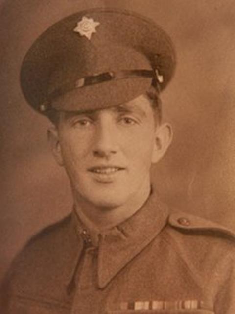 Irish government promises action on WWII deserters - BBC News