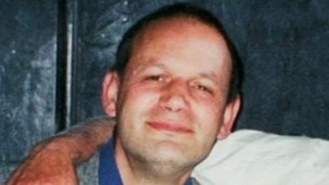 Health teams 'should have better managed murderer' - BBC News