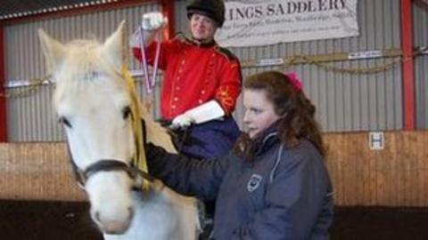London 2012: Suffolk horse riding centre's Olympic legacy - BBC News