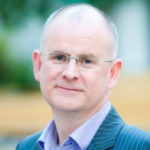 Technology for small businesses - on your terms - BBC News