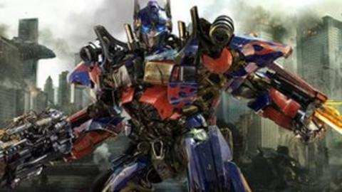 Injured Transformers 3 actress in £11.7m settlement - BBC News