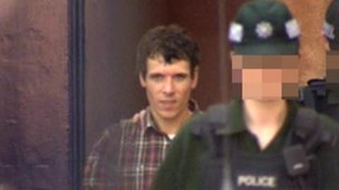 Derry man Anthony Friel admits pipe bomb charges - BBC News