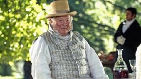 Inspector Morse actor James Grout dies at 84 - BBC News